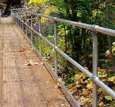 Modular Railing Systems: Handrail Solutions for Any Industry